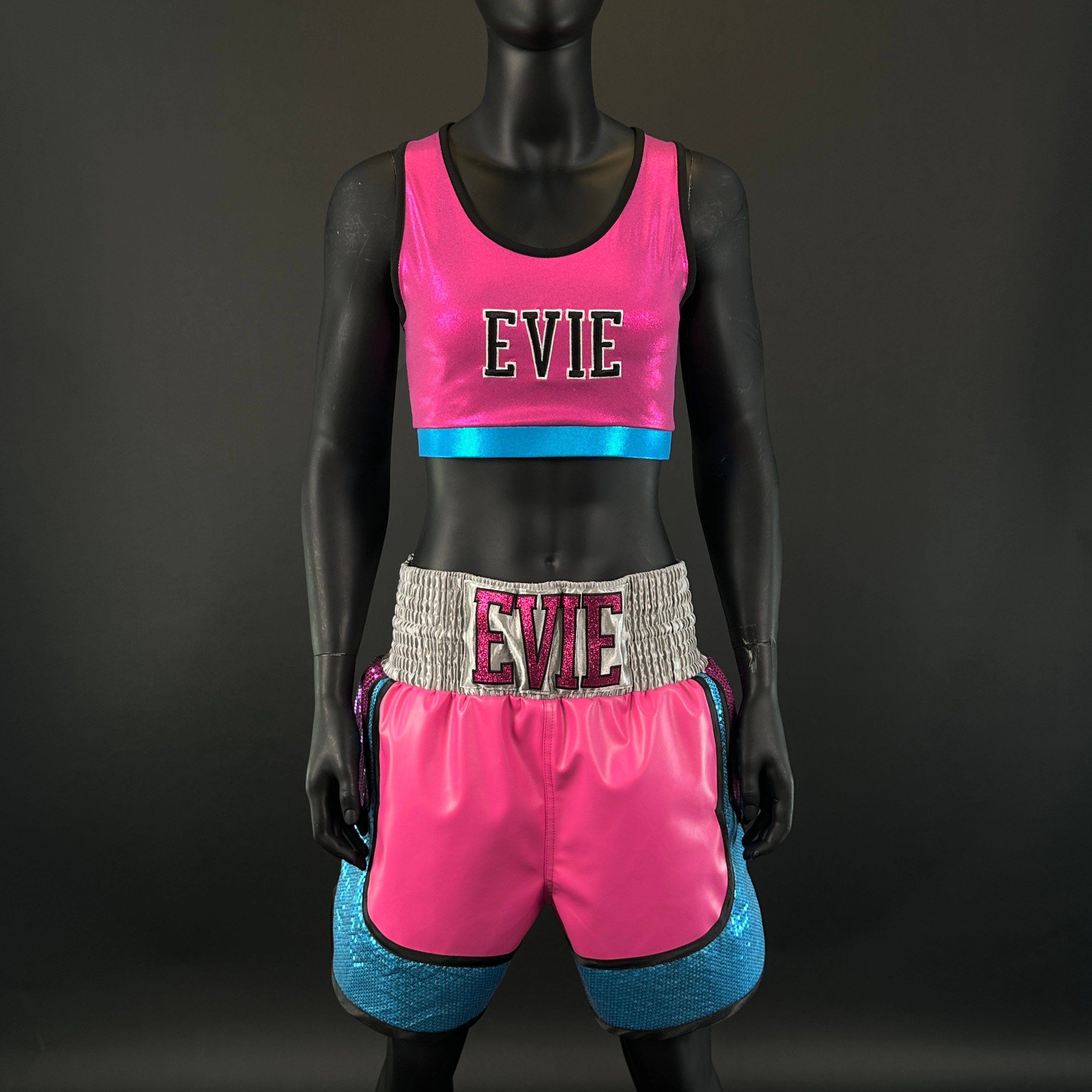 Sports Bra / Skirts | Custom Fightwear | Boxxerworld