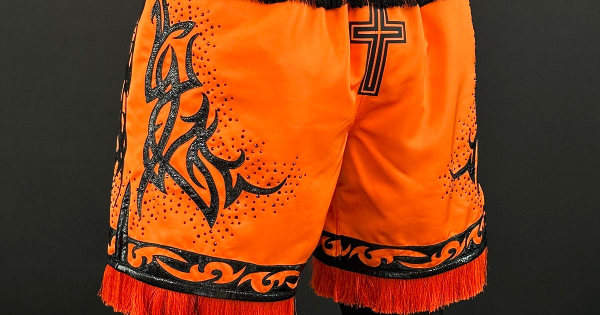 Luke 171426 | Gallery | Custom Boxing Shorts & Trunks | Boxxerworld
