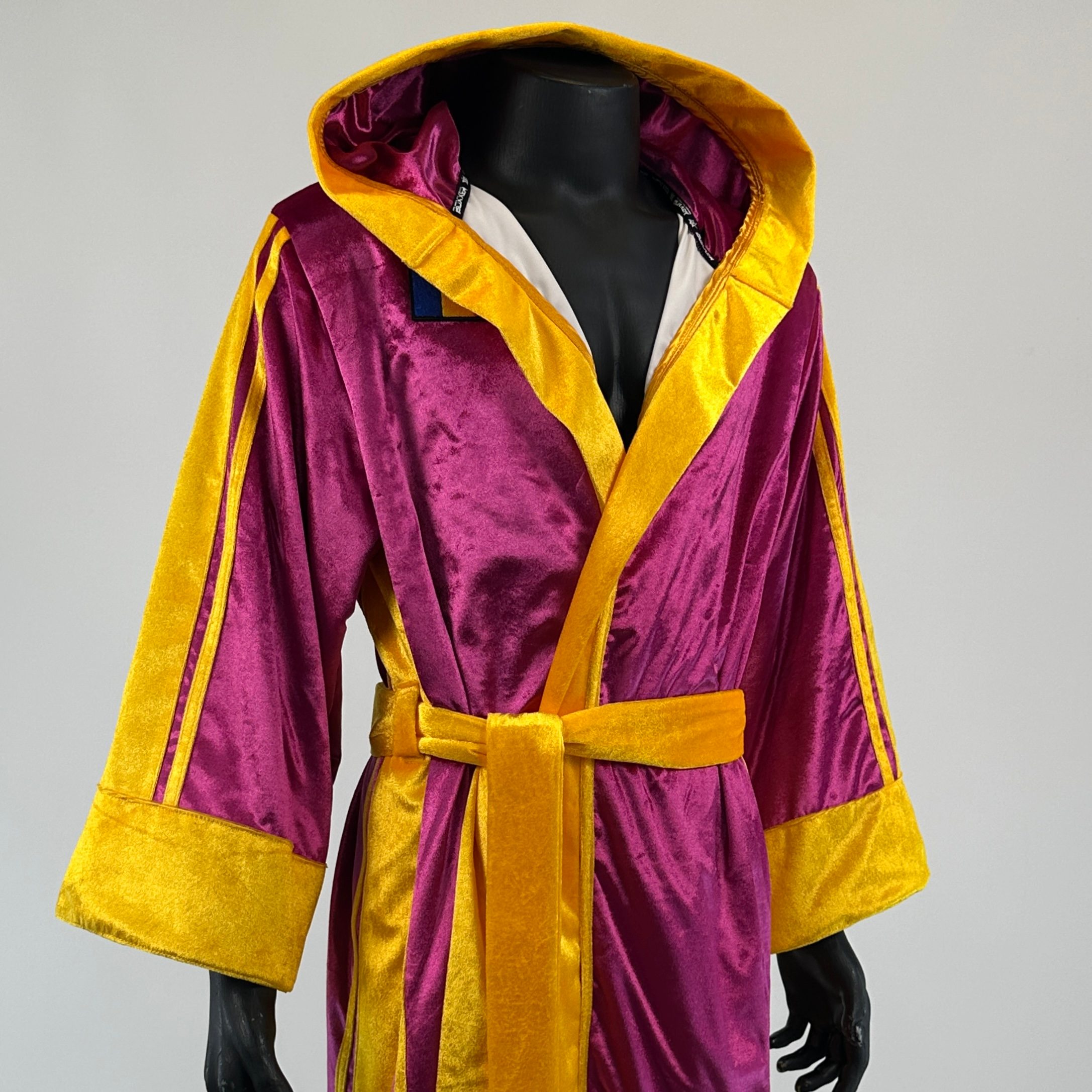 Personalised Boxing Robes | Custom Fightwear | Boxxerworld